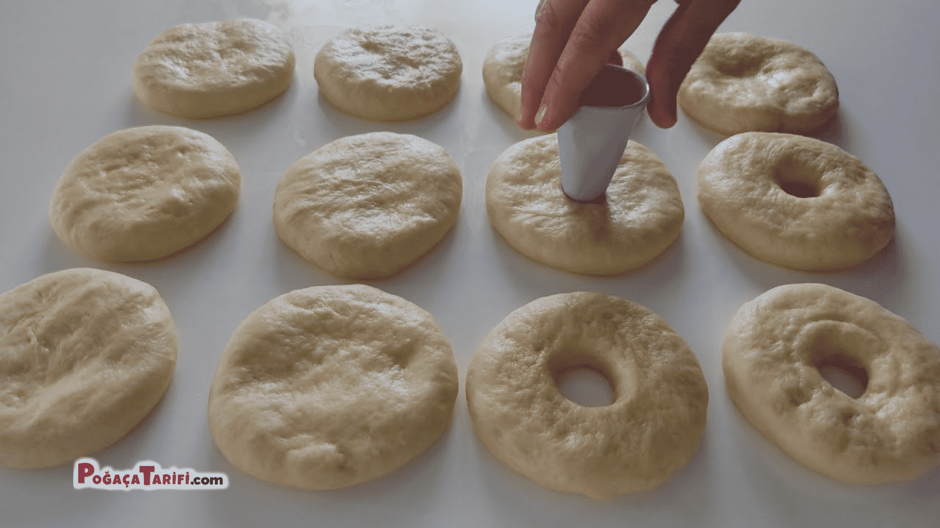 Tereyağlı Simit Poğaça Tarifi