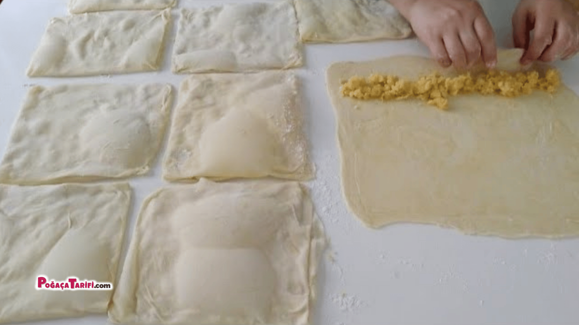 Pul Pul İçi Kat Kat Patatesli Börek Tarifi